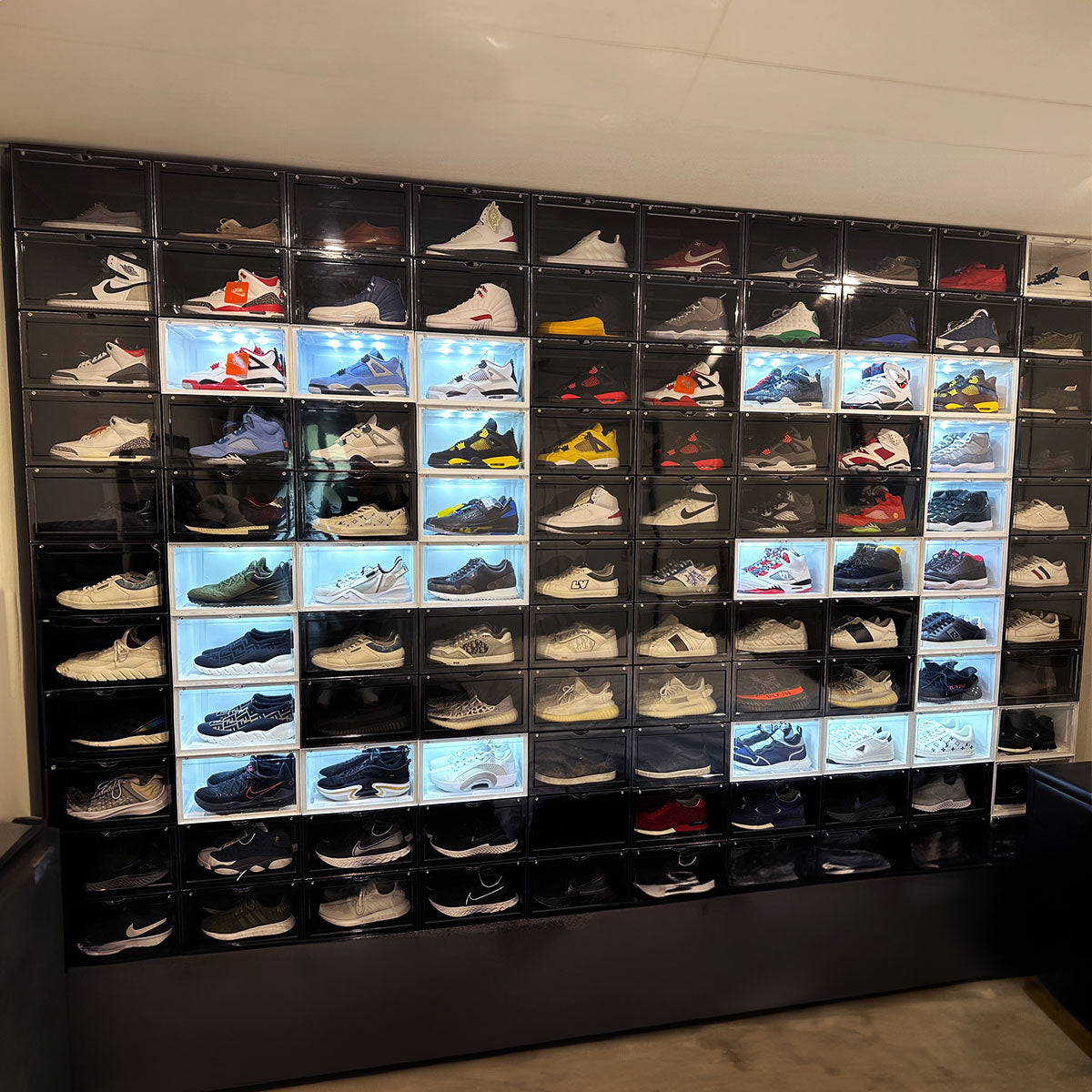 Side Door Sneaker Display Box | LED Light Up 12V – SCHUMI